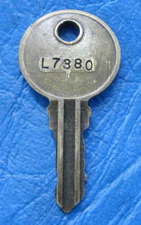 IMG_2879.JPG (17759 bytes)